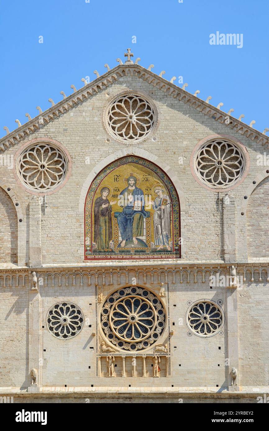 Spoleto, Umbria, Italy. Cathedral of Santa Maria Assunta / Duomo di ...