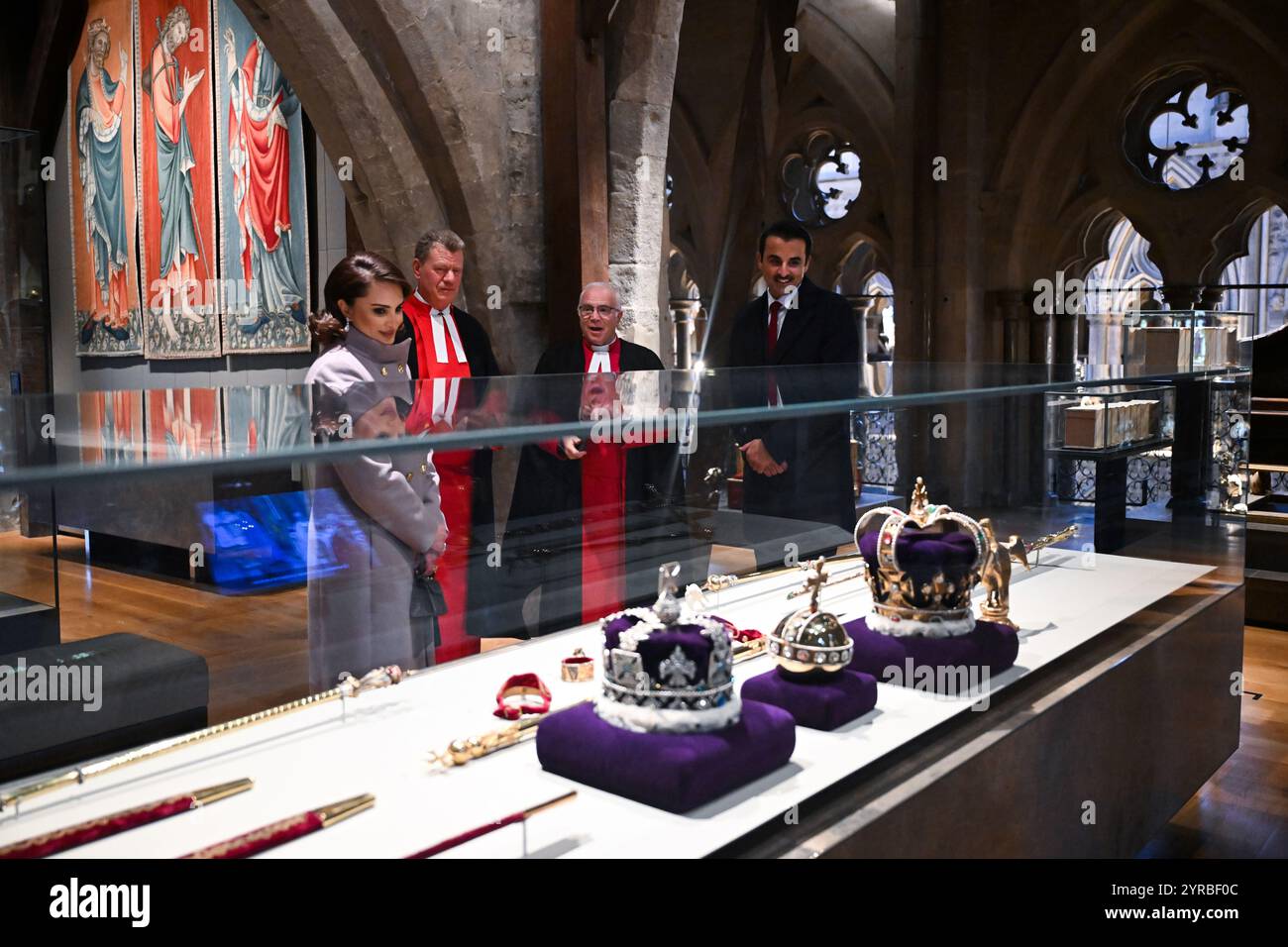 The Emir of Qatar Sheikh Tamim bin Hamad Al Thani and his wife Sheikha ...