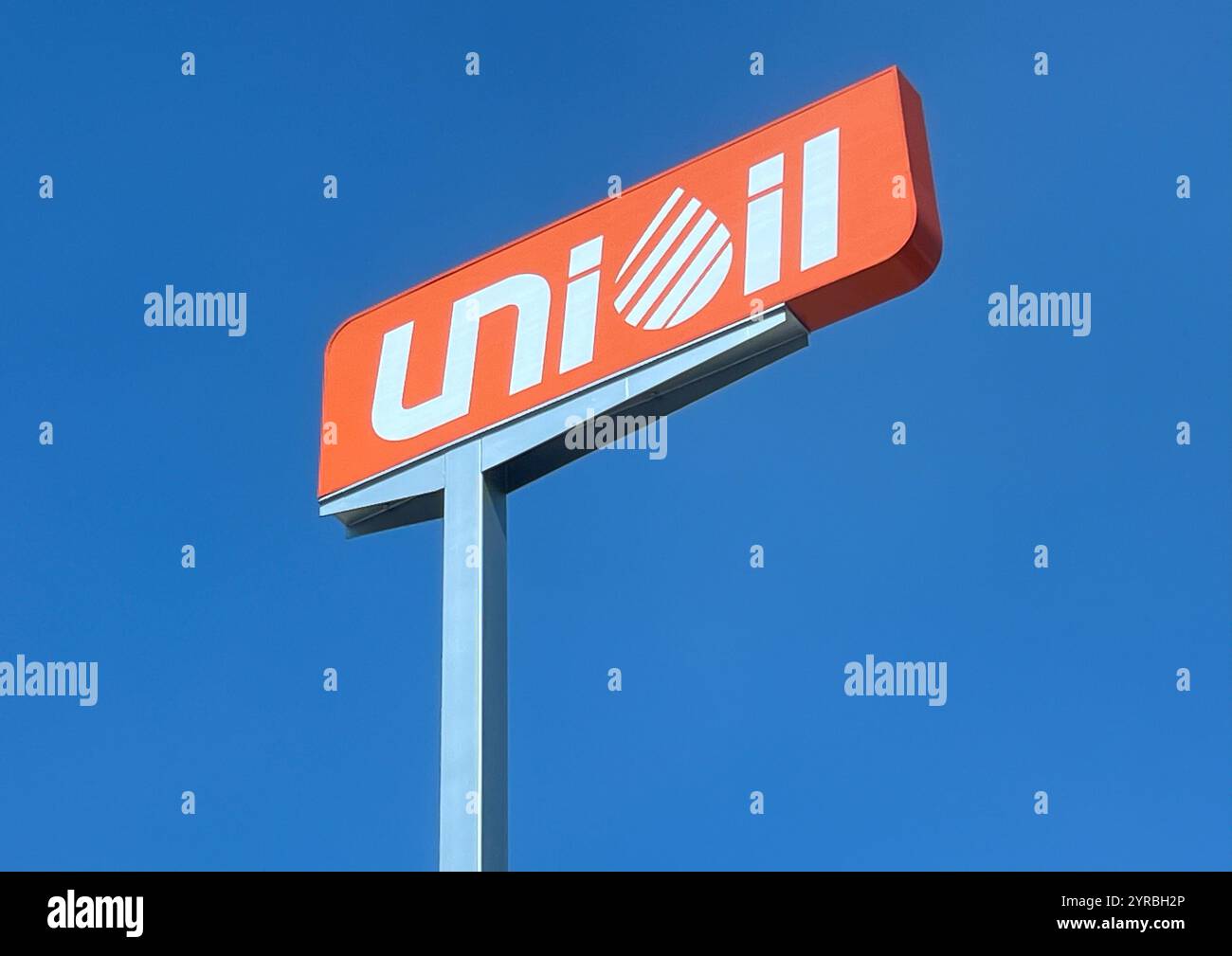 Unioil hi-res stock photography and images - Alamy
