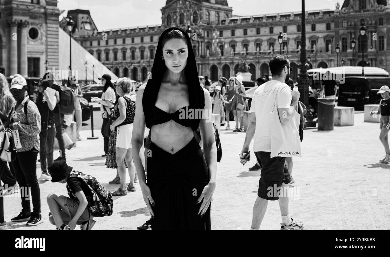 Elie saab fashion Black and White Stock Photos & Images - Alamy