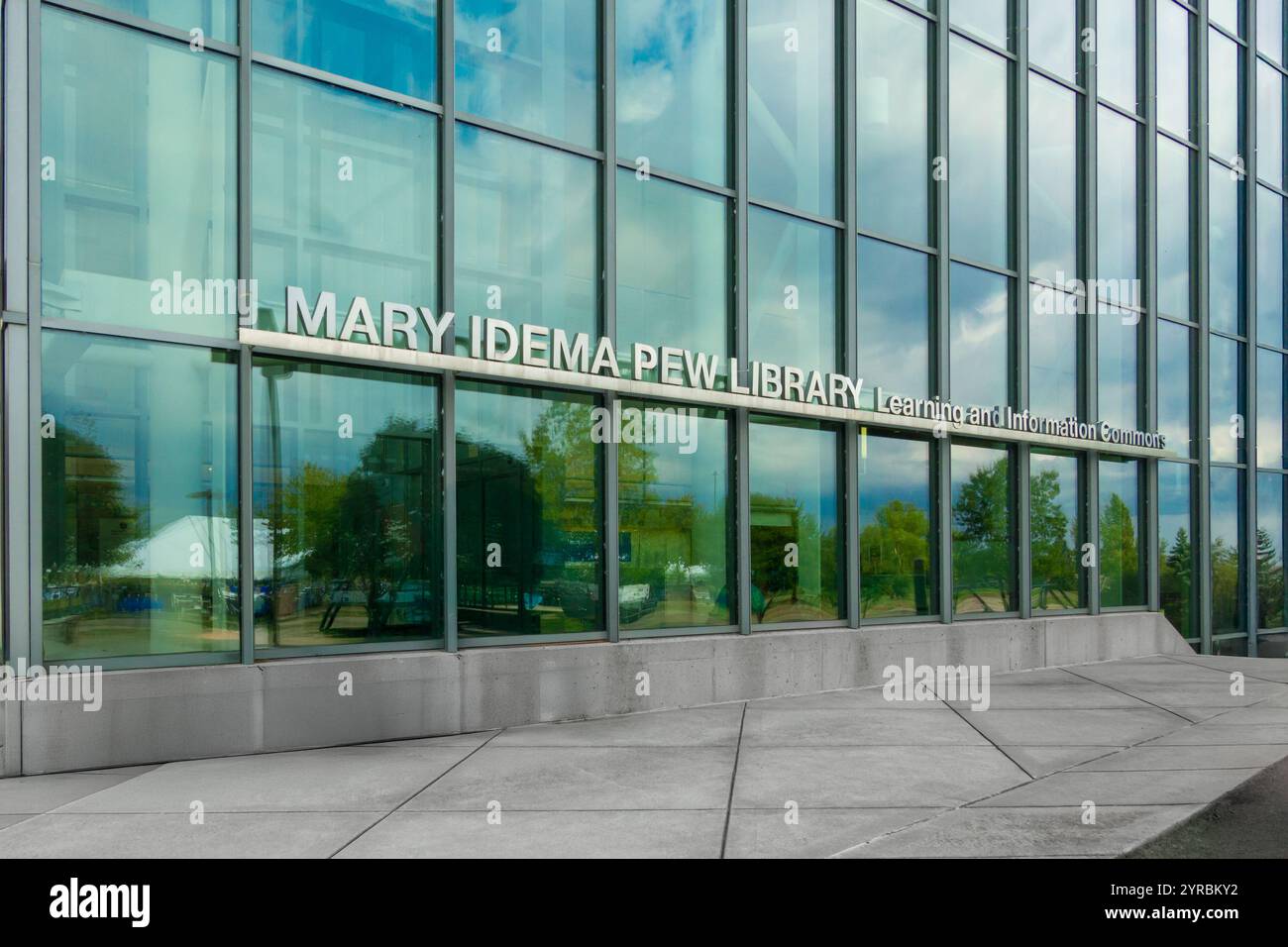 Mary idema pew library learning and information commons hi-res stock ...