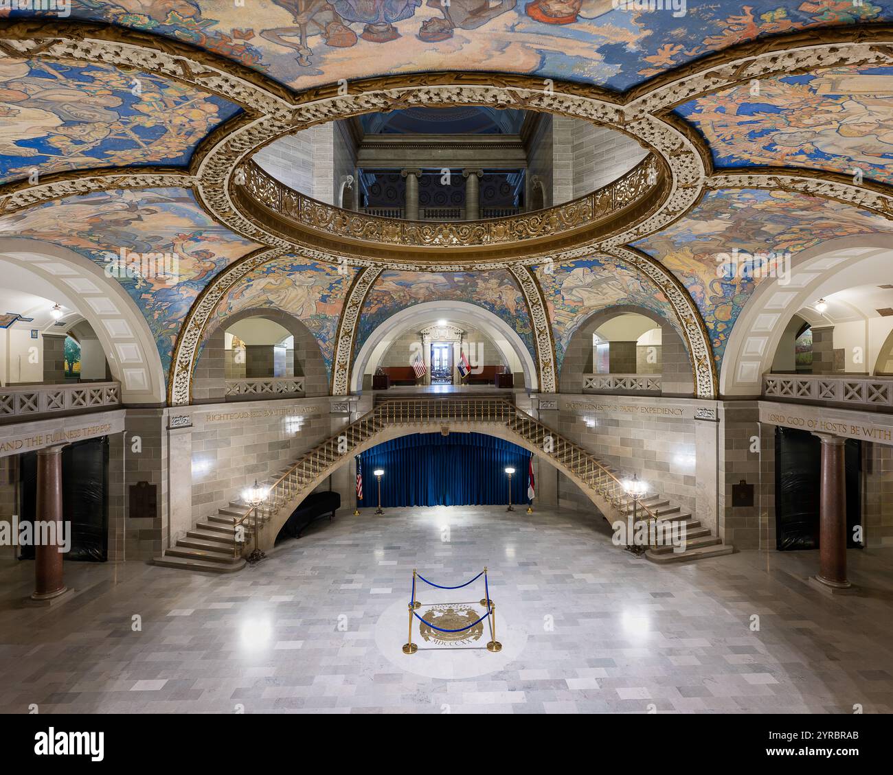 Missouri capitol building interior hi-res stock photography and images ...
