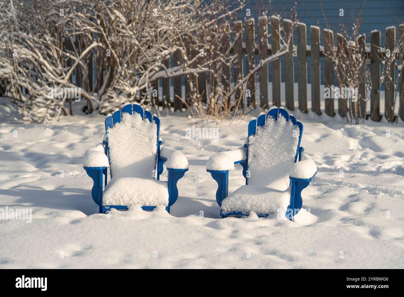 Chairs snow adirondack winter hi-res stock photography and images - Alamy