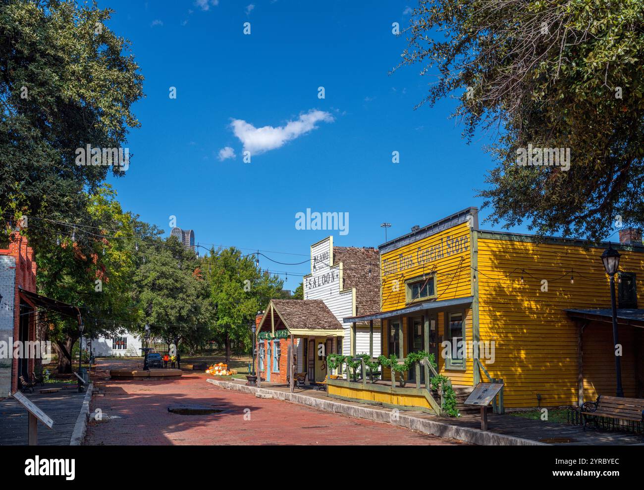 Town village 1800s hi-res stock photography and images - Alamy