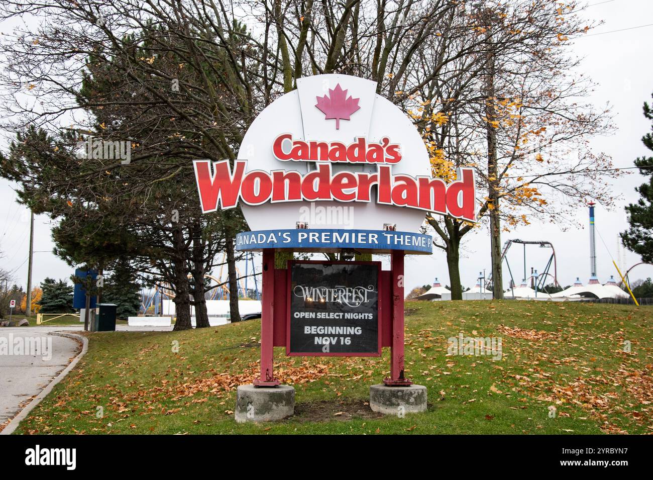 Wonderland amusement park hi-res stock photography and images - Alamy