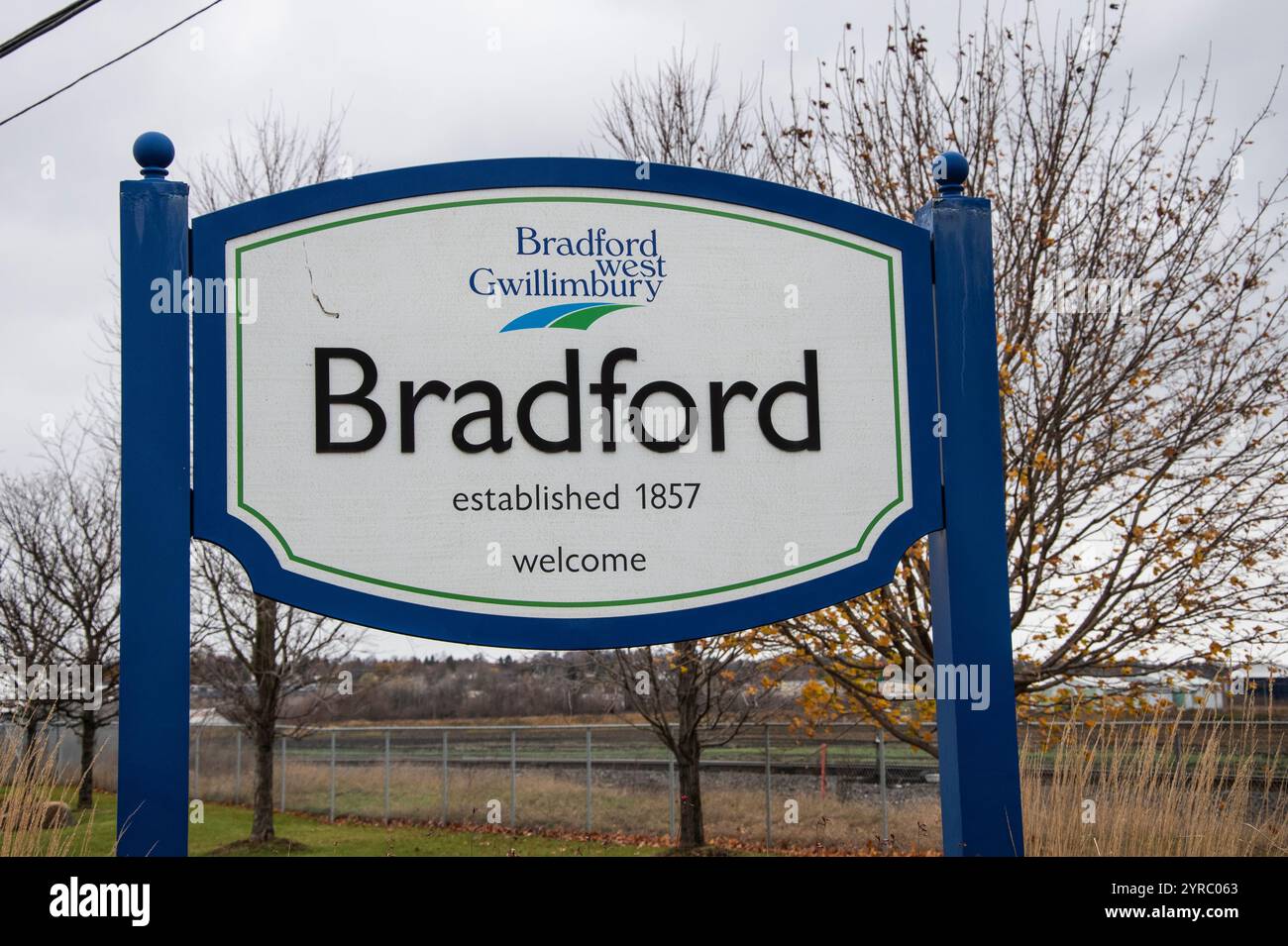 Welcome to Bradford sign on Bridge Street in Ontario, Canada Stock ...