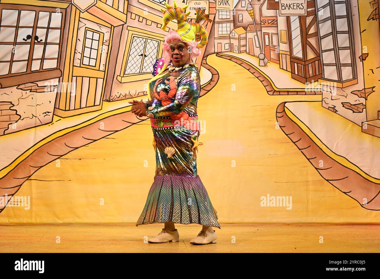 Directed by and starring Clive Rowe as Sarah the Cook, alongside (in ...