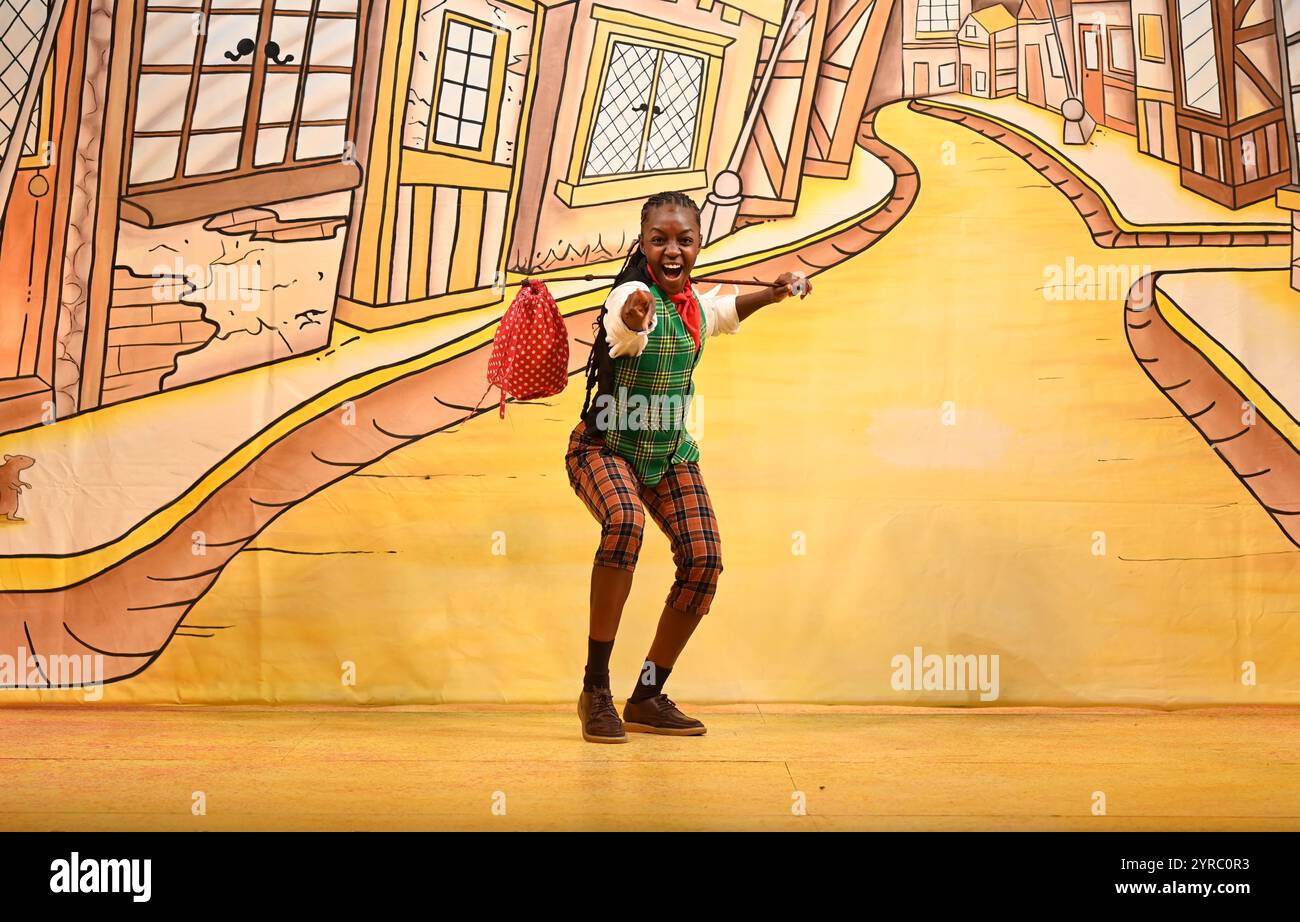 Directed by and starring Clive Rowe as Sarah the Cook, alongside (in ...