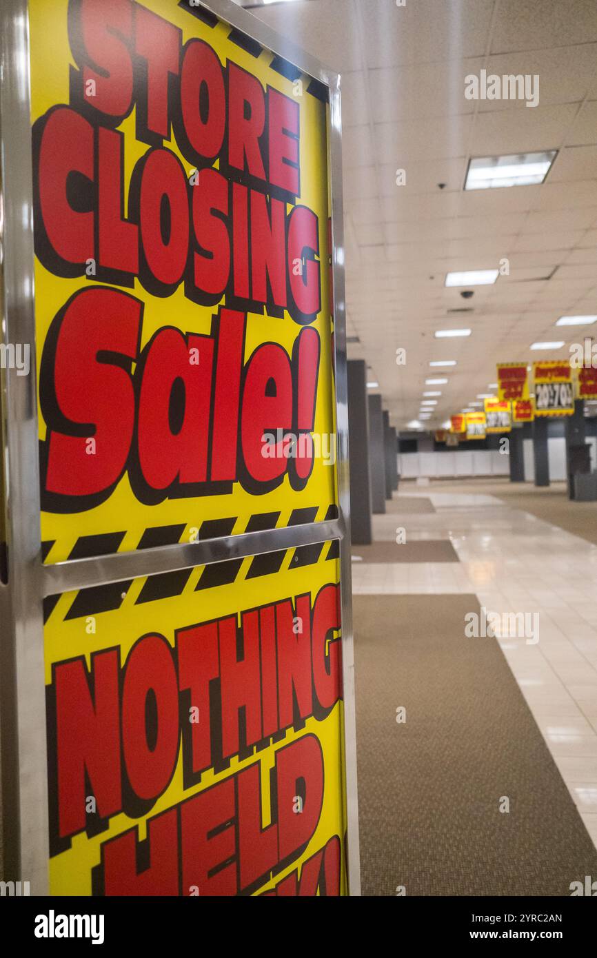 Seattle, USA. 27th Nov, 2024. Sears to close its last store in ...