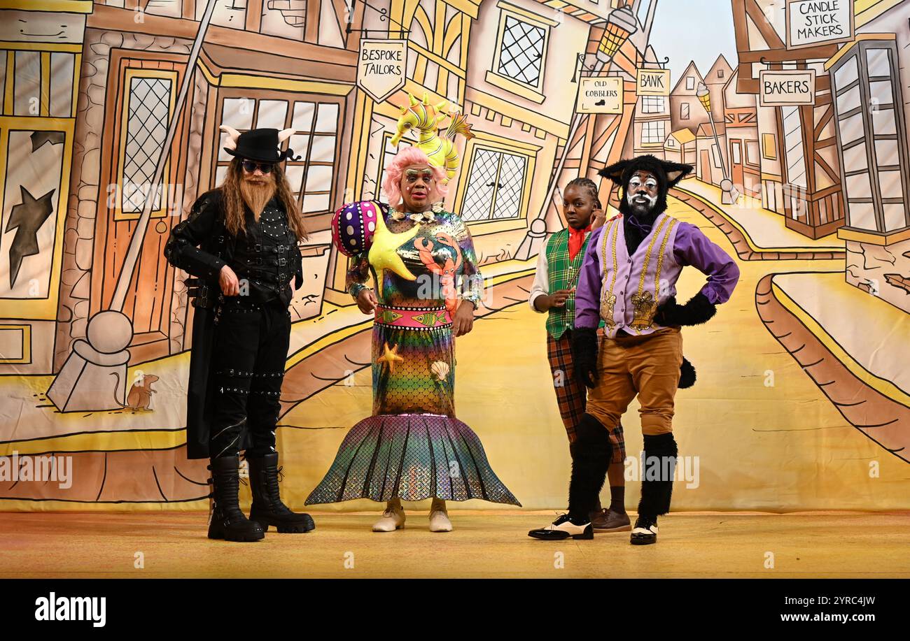 Directed by and starring Clive Rowe as Sarah the Cook, alongside (in ...