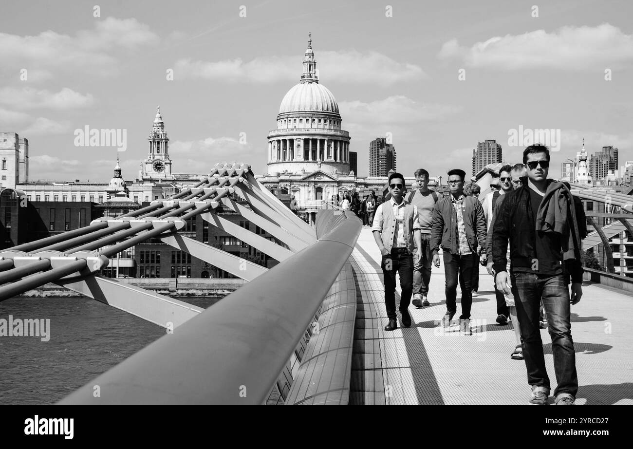 Travel destination tourist tourists tourism attraction monument ...