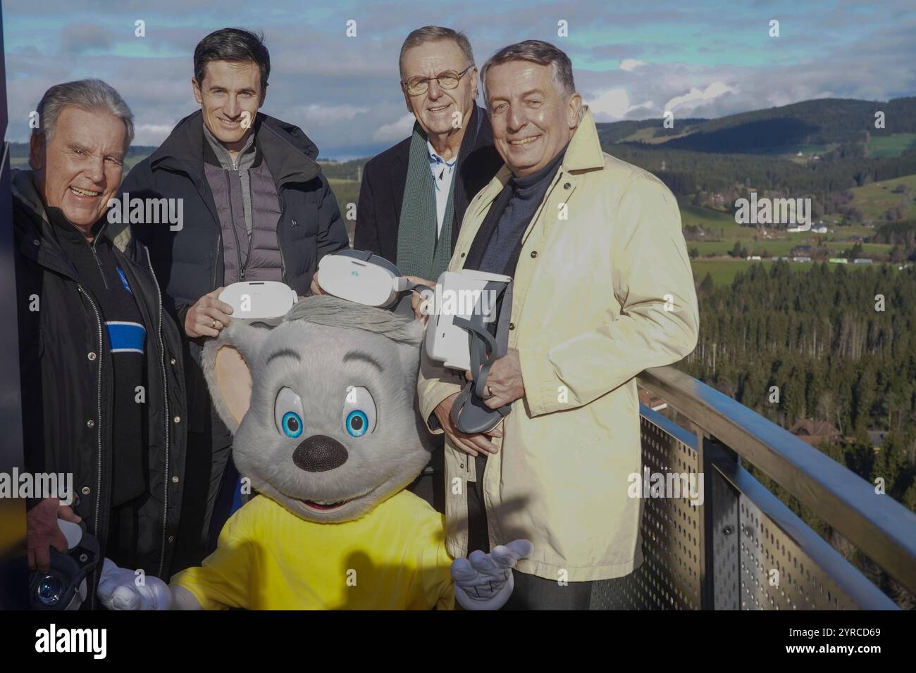 Mit der VR Brille der Firma VR Coaster und der Unterstuetzung des ...