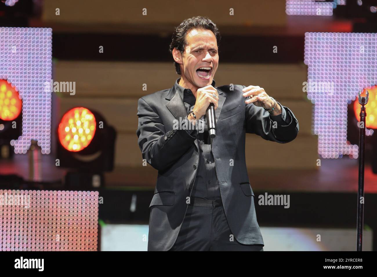 The Puerto Rican singer Marc Anthony, during his concert at The Axis ...