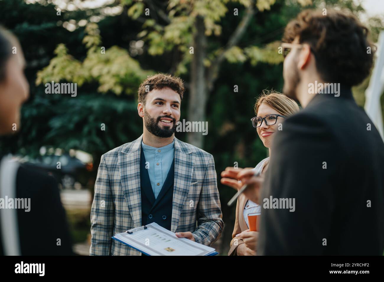 Corporate group outdoor session hi-res stock photography and images - Alamy