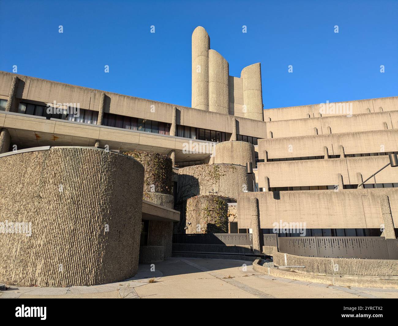 Paul Rudolph Institute for Modern Architecture Boston Stock Photo - Alamy