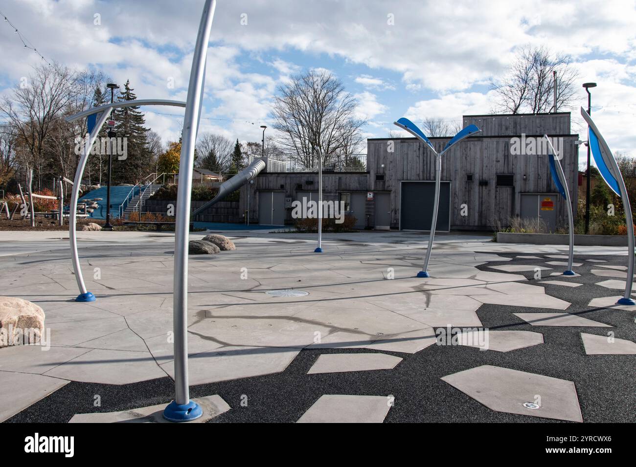 Splash pad at Town Square park on Innisfil Beach Road in Innisfil ...