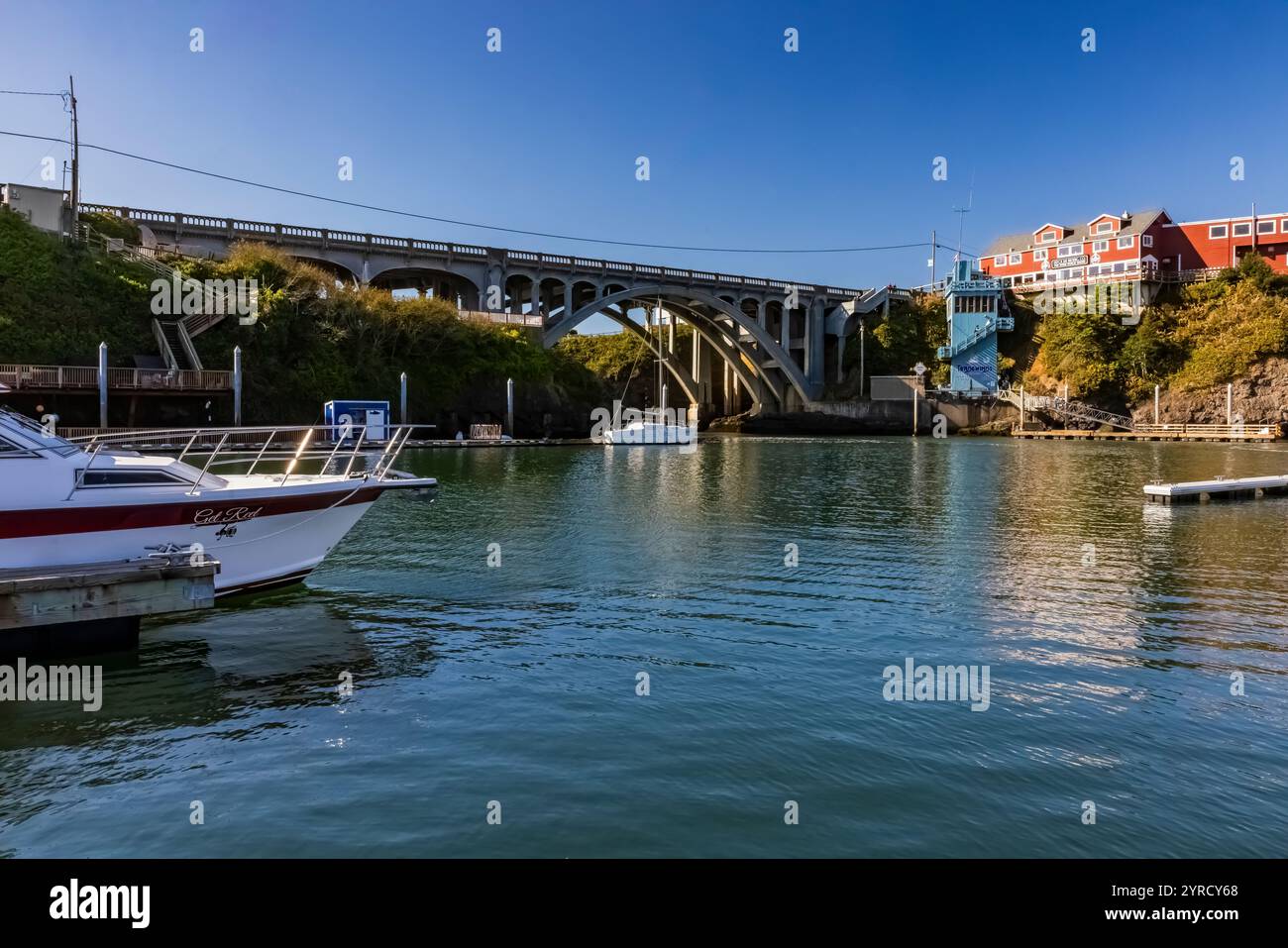 Boats in Depoe Bay, "The World's Smallest Natural Navigable Harbor ...