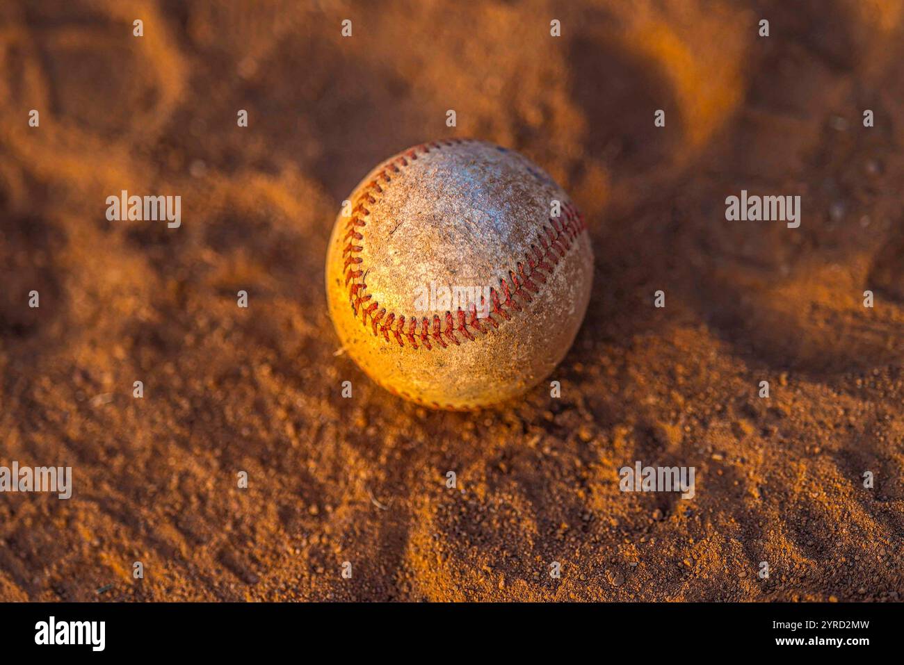 balls, baseball ball on the ground, old (Photo by Luis Gutierrez ...