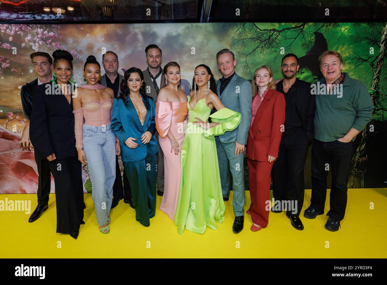 AMSTERDAM - Voice actors prior to the premiere of Wicked. The actors ...