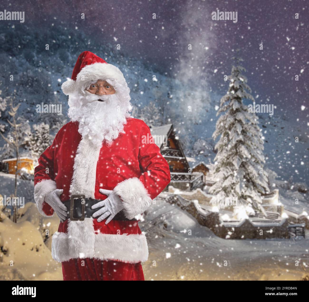 Wood house santa claus hi-res stock photography and images - Alamy