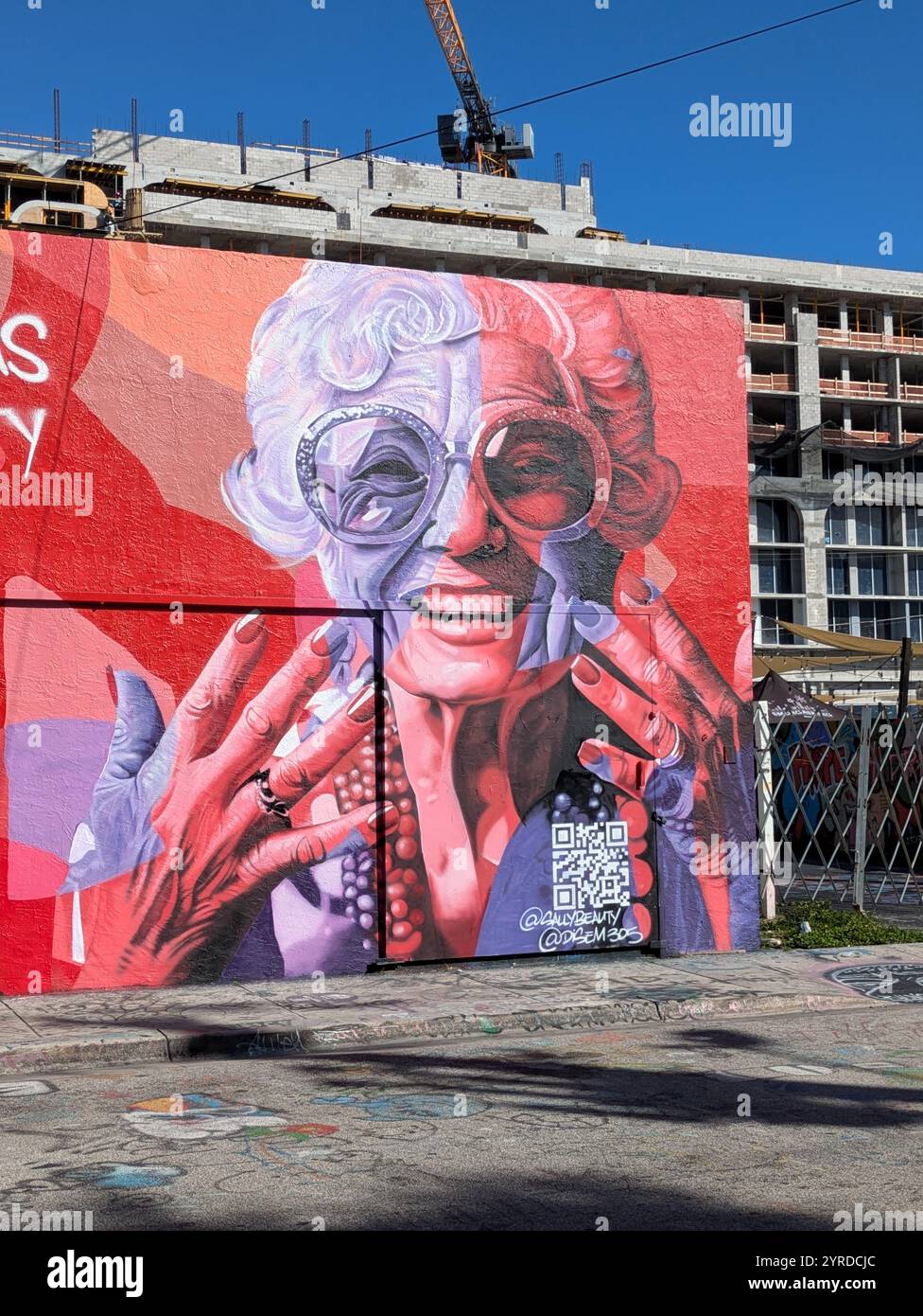 Colourful street art in Miami Wynwood Stock Photo - Alamy