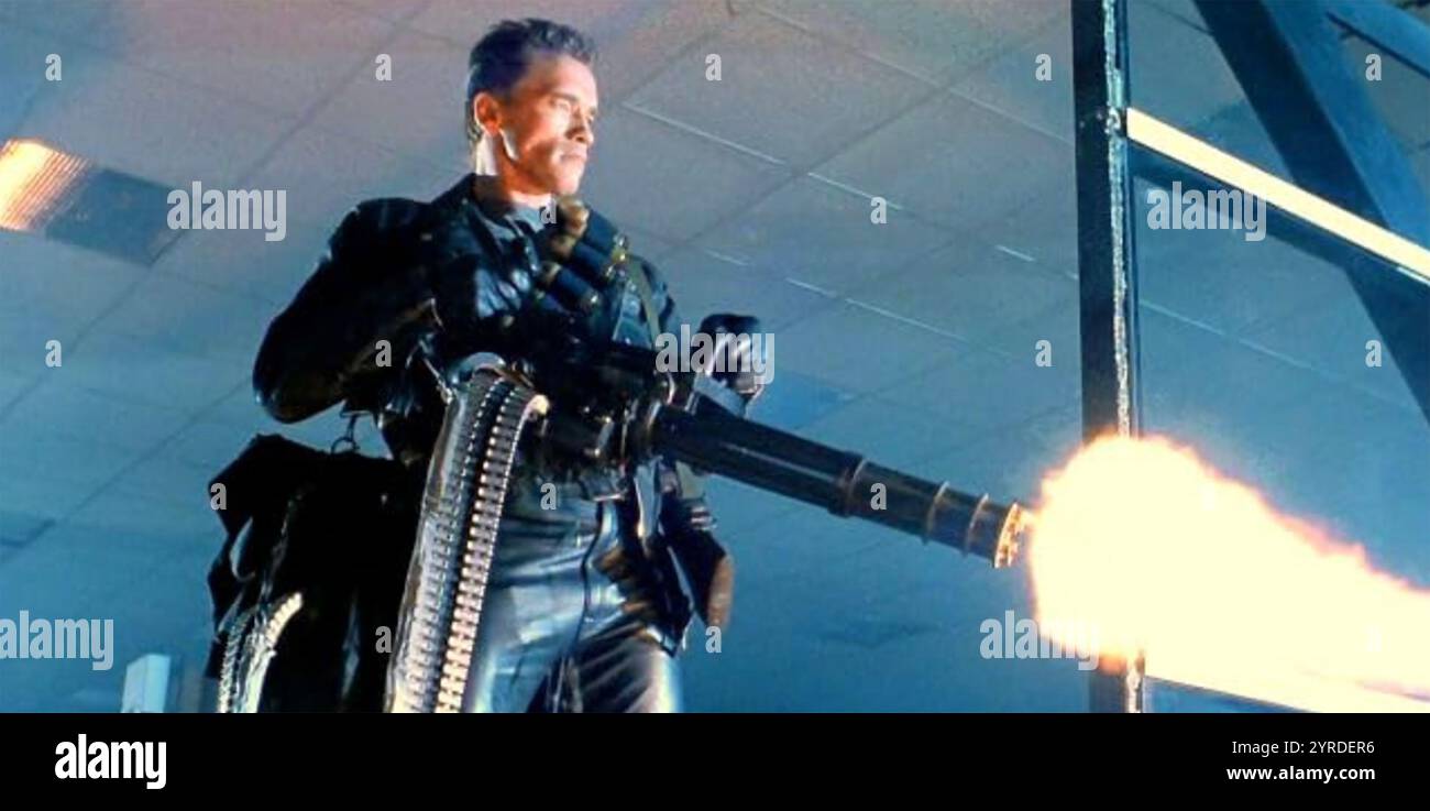 TERMINATOR 2: JUDGMENT DAY 1991 TriStar Pictures film with Arnold ...