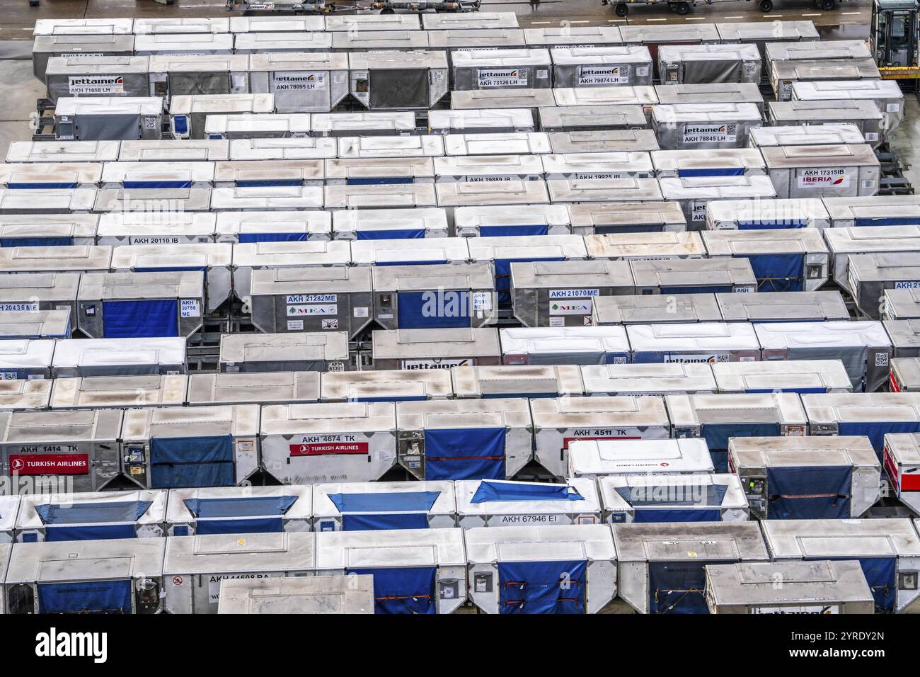 Duesseldorf Airport, Unit Load Devices, ULD, containers for baggage and ...