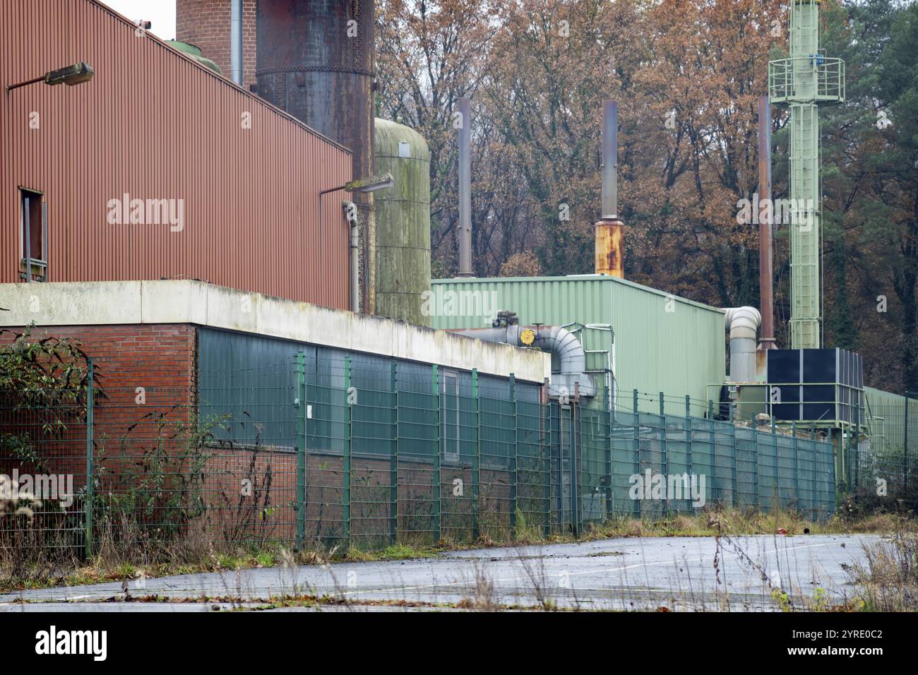Details of an unused old industrial building Stock Photo - Alamy