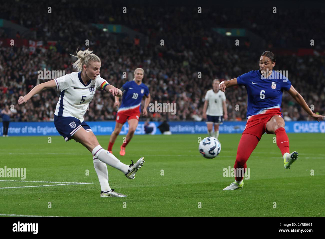 Leah Williamson and Lynn Williams England v USA Wembley Stadium London ...
