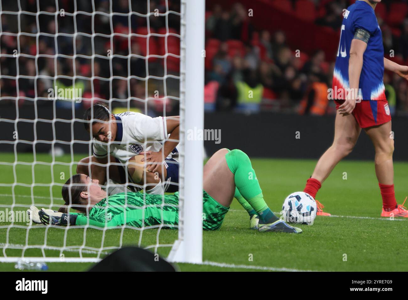 Mary Earps Jess Carter England v USA Wembley Stadium London Lionesses ...