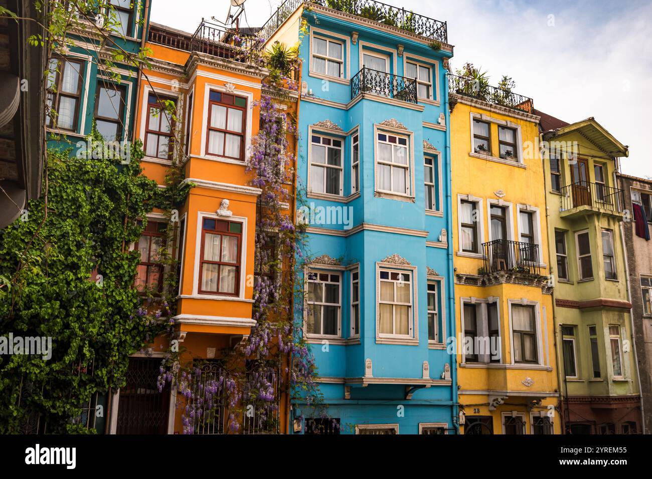 The vibrant colorful houses of Balat in Istanbul add charm to the ...