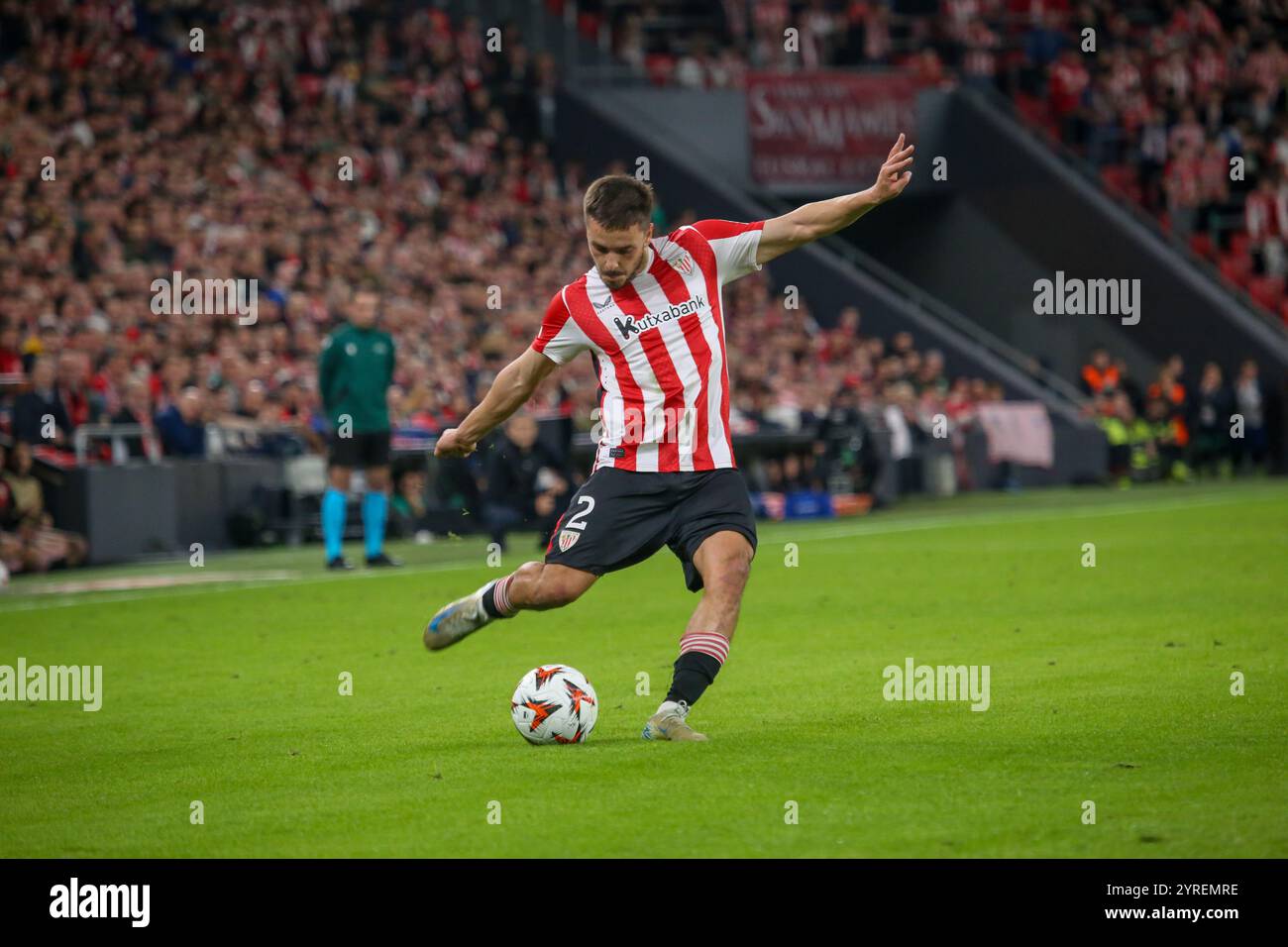 Bilbao, Spain. 28th Nov, 2024. Athletic Club's player Andoni Gorosabel ...