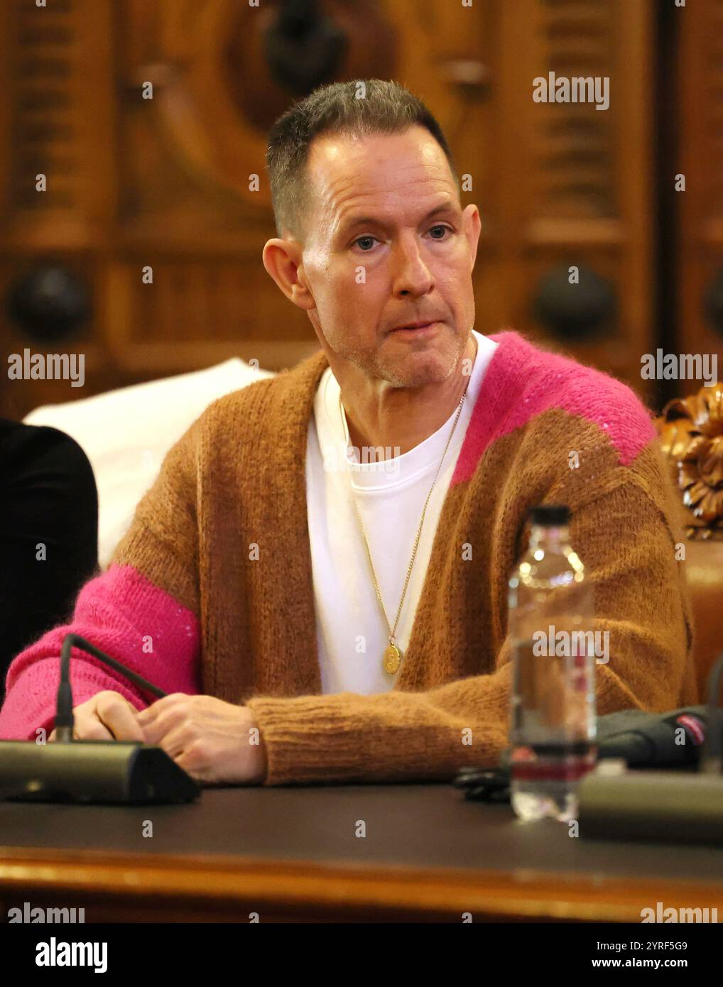 American actor Chris Payne Gilbert as American NATO General James Lee ...