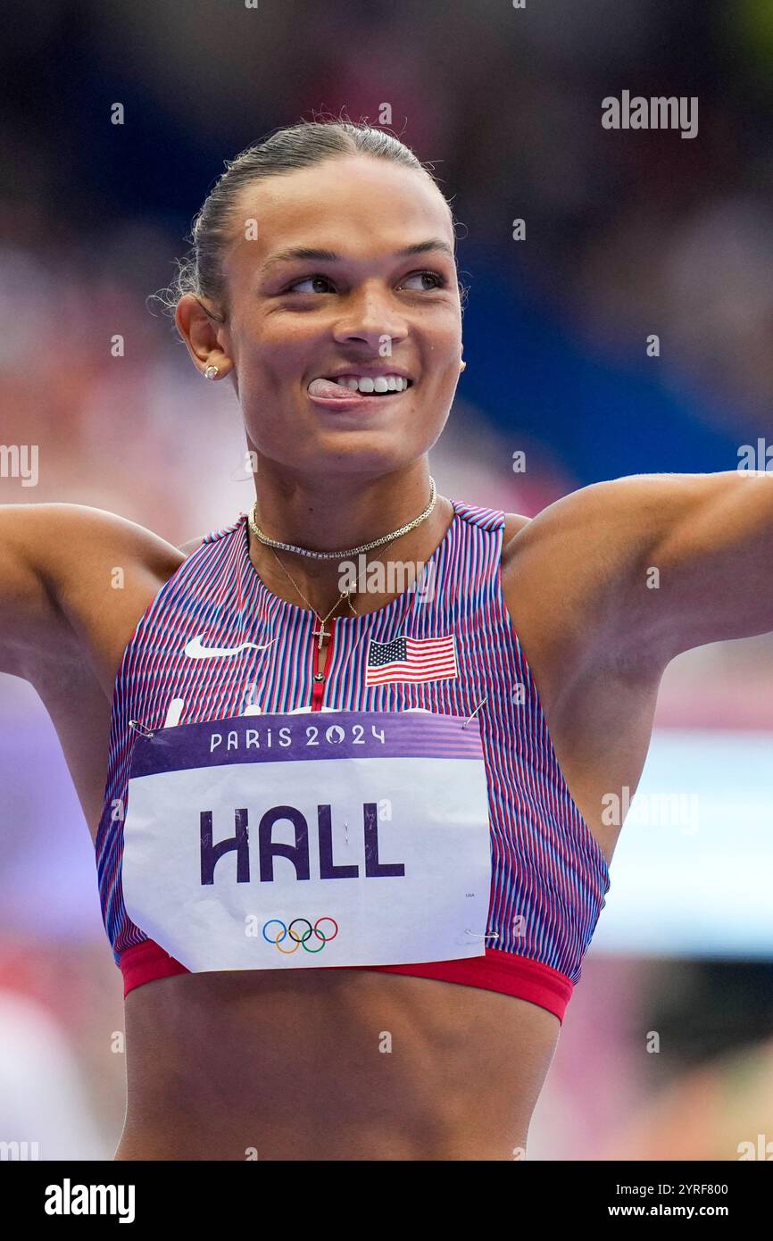 Anna Hall of Team USA reacts after clearing the bar at 1.89 meters ...