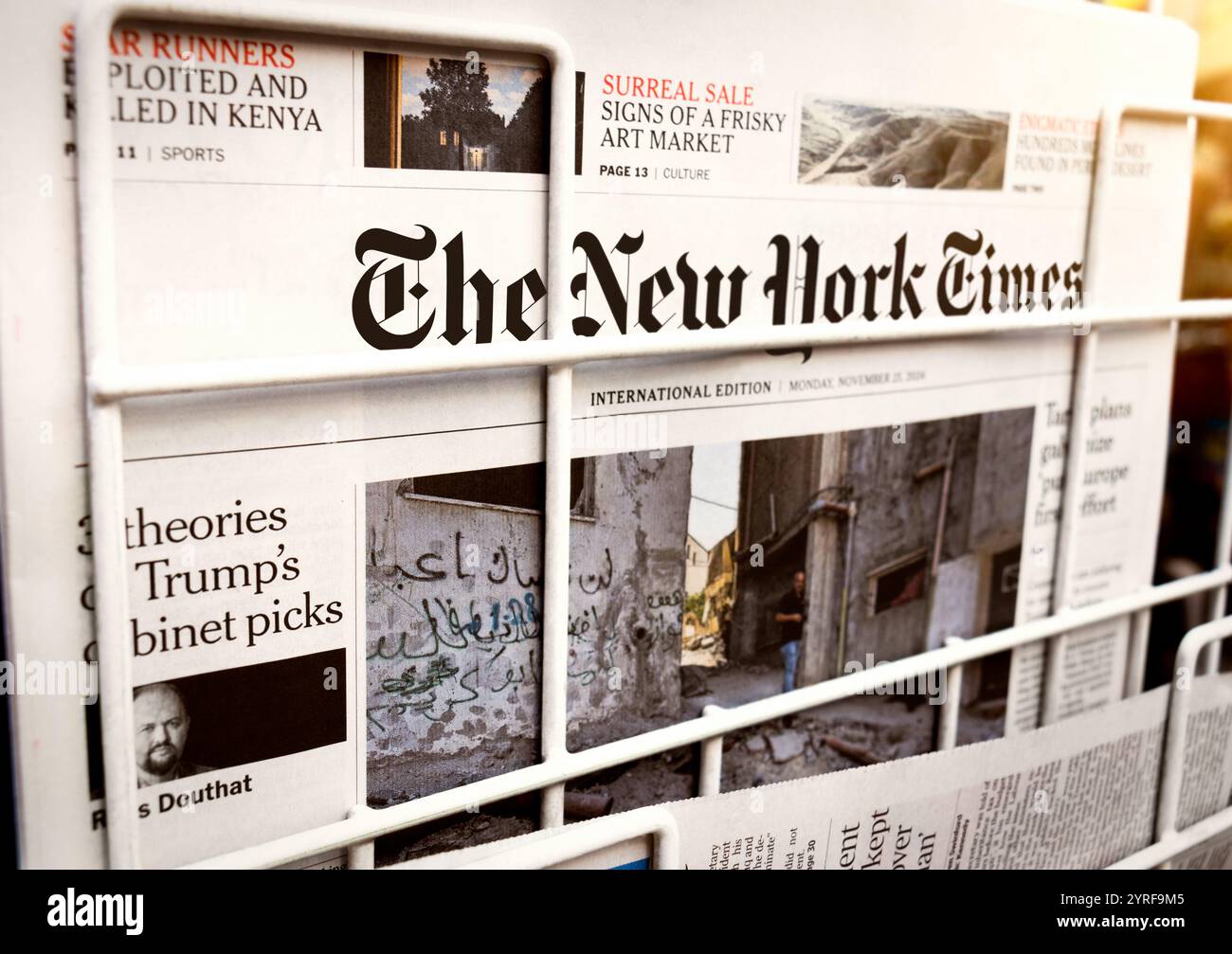 Subscription based sales hi-res stock photography and images - Alamy