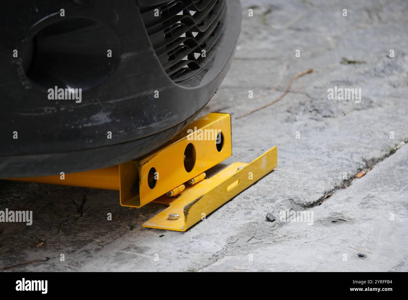 Secured by clamp hi-res stock photography and images - Alamy