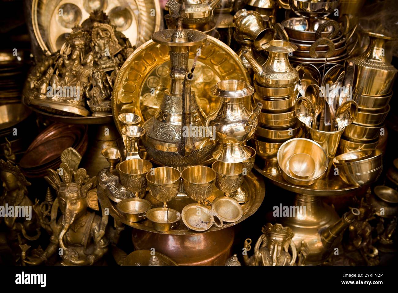 Nepal kathmandu street shop copper brass hi-res stock photography and ...