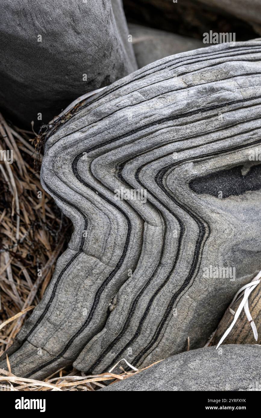 Sedimentary rock layers australia hi-res stock photography and images ...