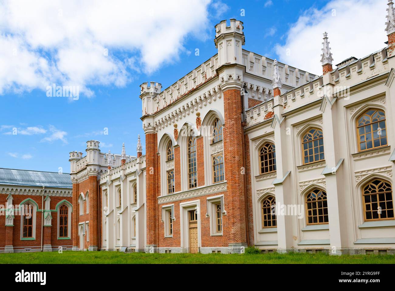 Palace stables hi-res stock photography and images - Alamy