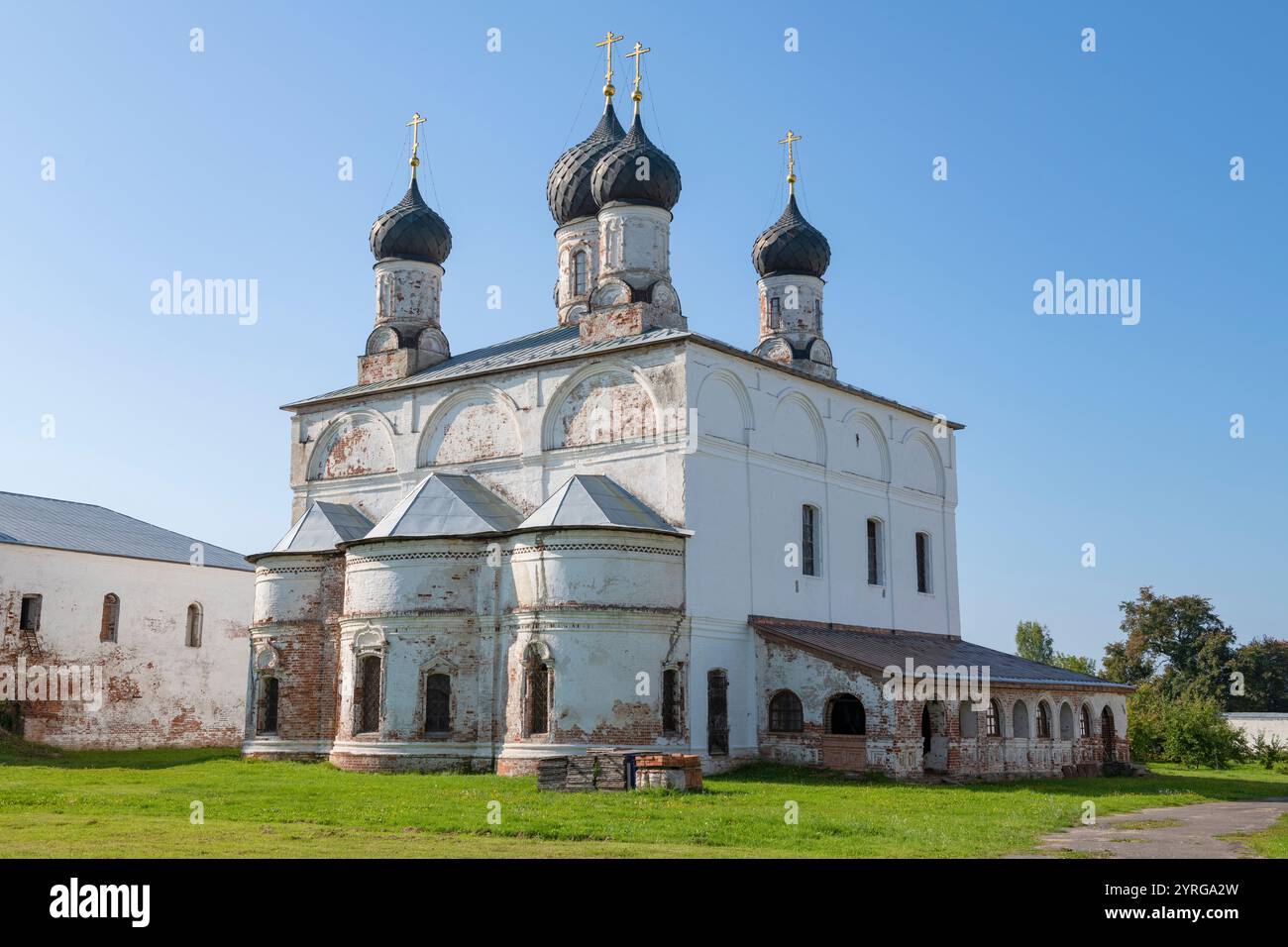 Monastery holy life giving hi-res stock photography and images - Alamy