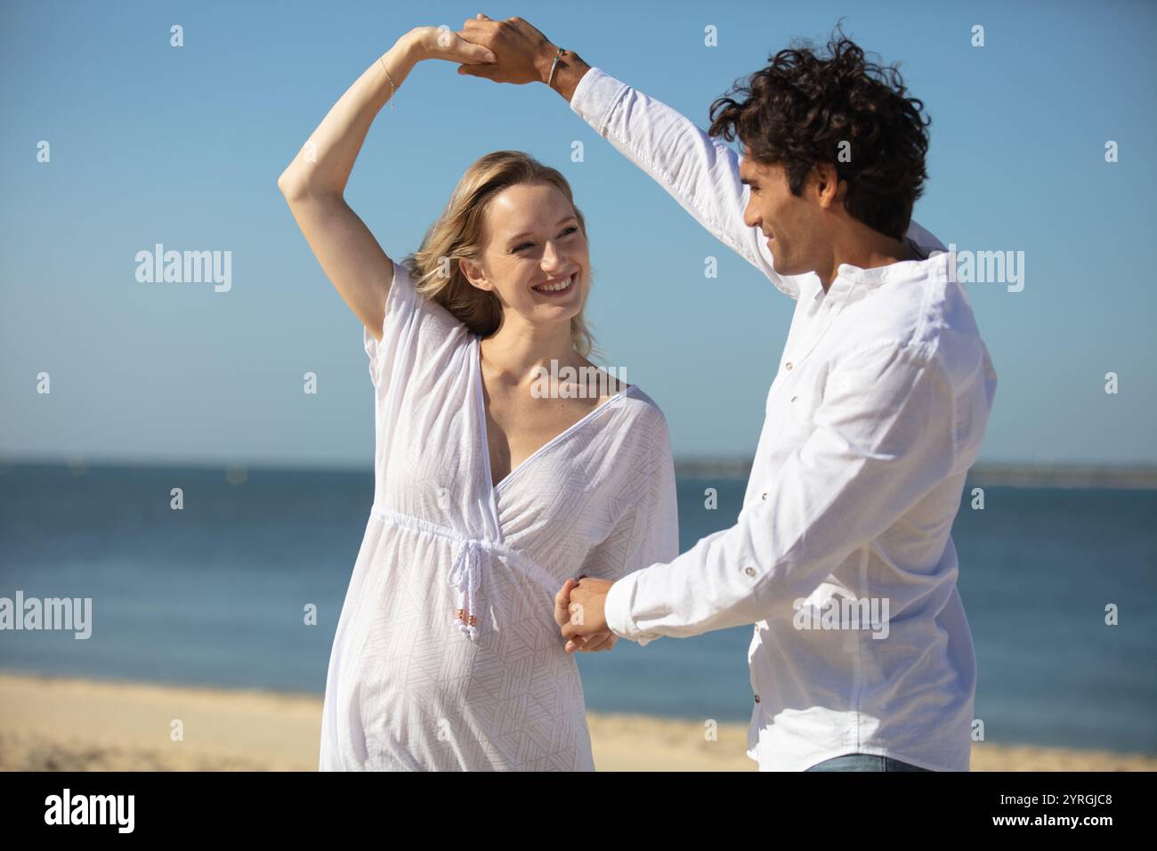 Dancing man sky woman dance love hi-res stock photography and images ...