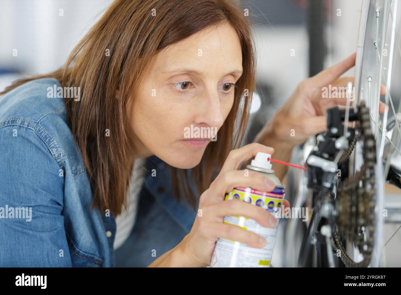 Oiling tools hi-res stock photography and images - Alamy