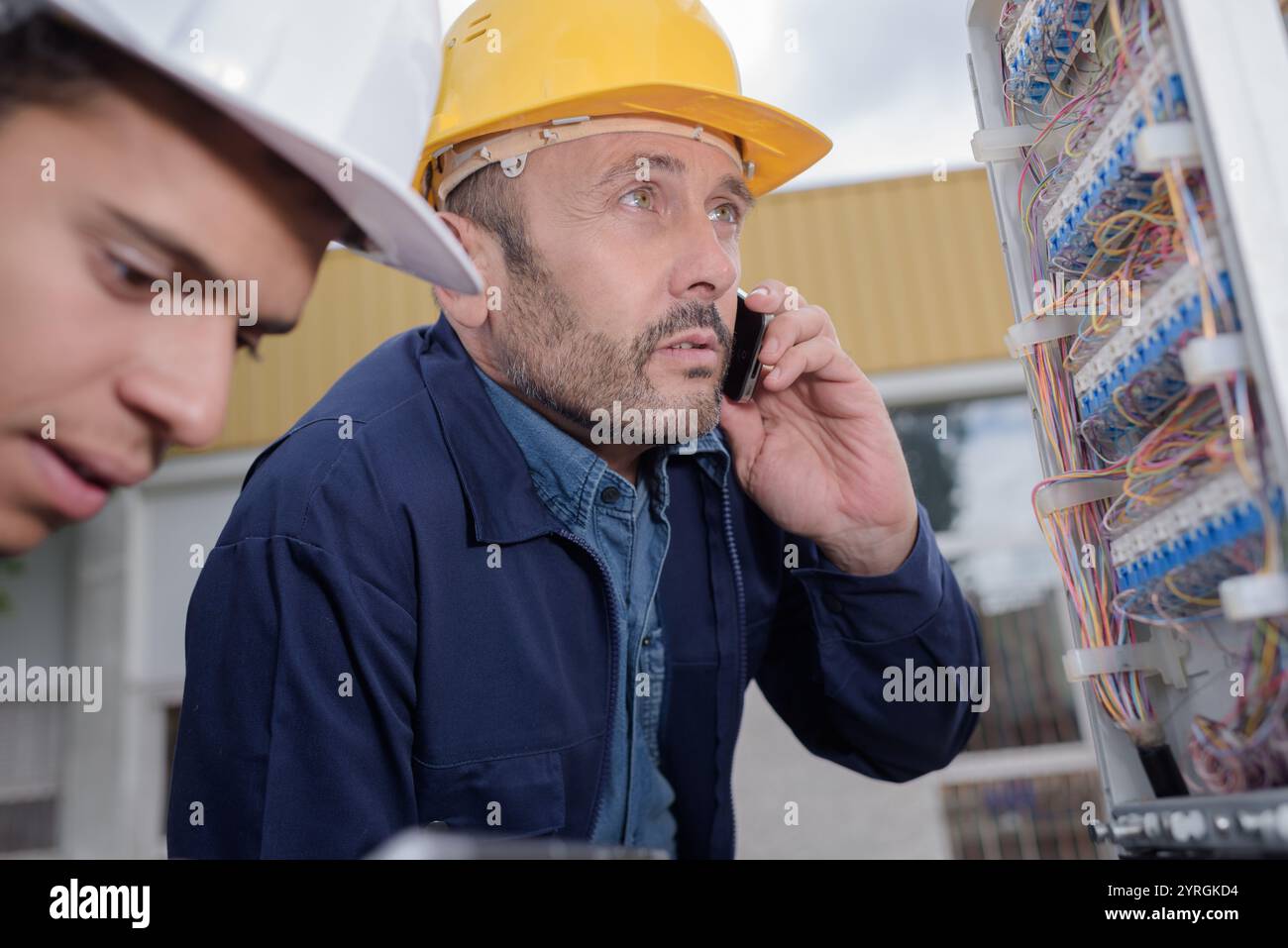 Cloud inside server room hi-res stock photography and images - Alamy