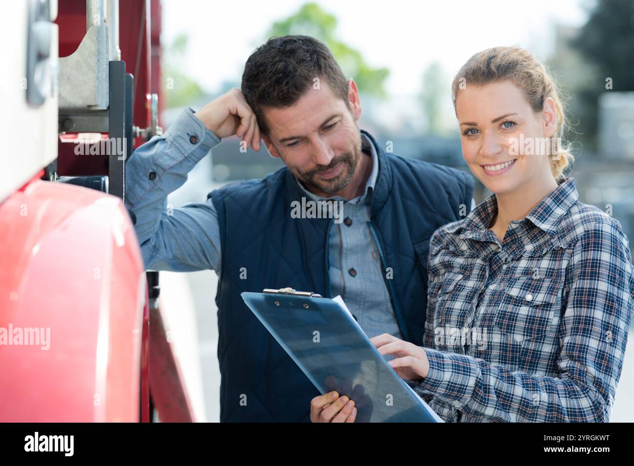 managers working together outside industry Stock Photo - Alamy