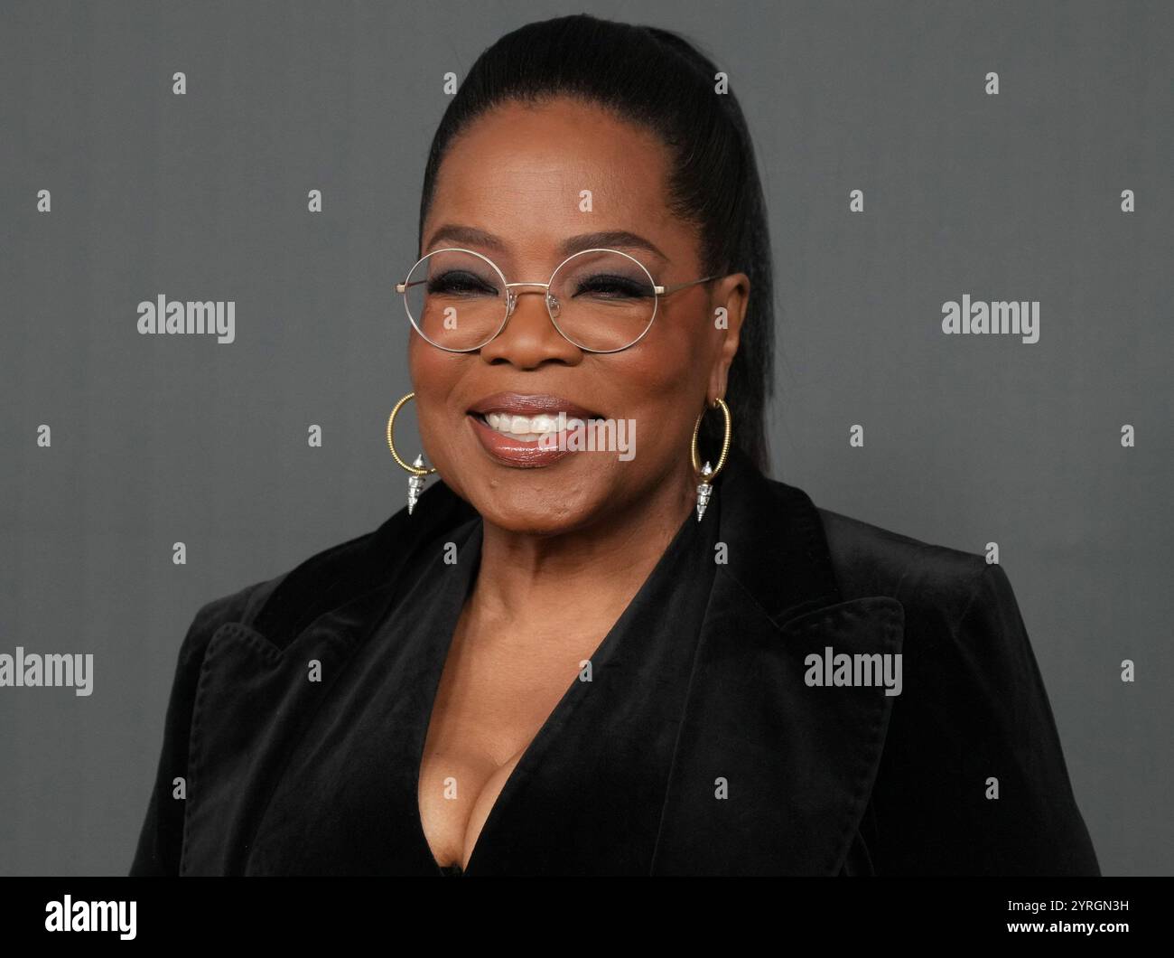 Los Angeles, USA. 03rd Dec, 2024. Oprah Winfrey arrives at Netflix's ...