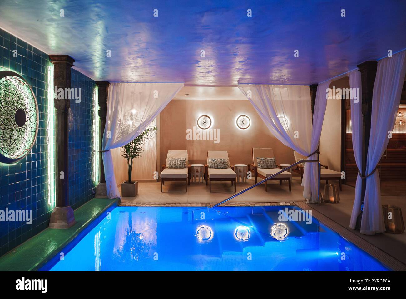 Moroccan themed hi-res stock photography and images - Alamy