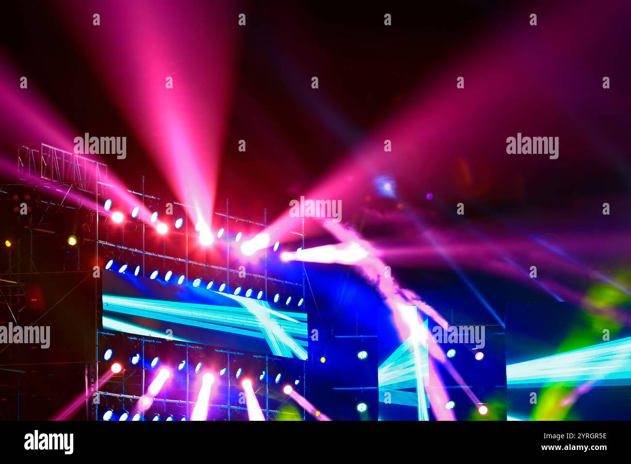 Stage lighting effect in the dark, close-up pictures Stock Photo - Alamy