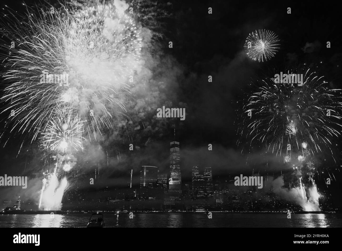 New York Manhattan fireworks. New York Fireworks over Manhattan. New ...