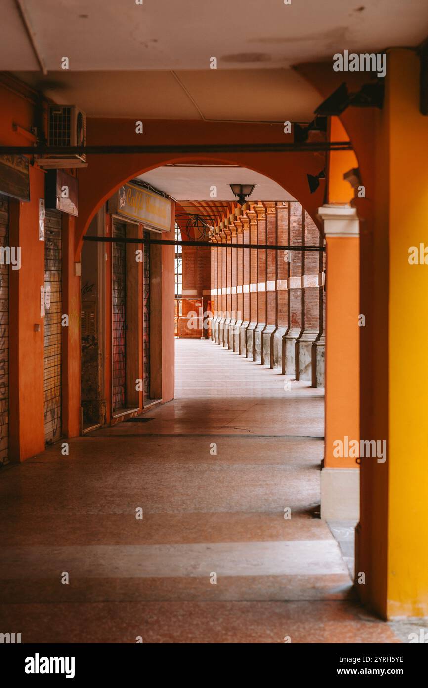 Corridor colonnade arcade perspective hi-res stock photography and ...