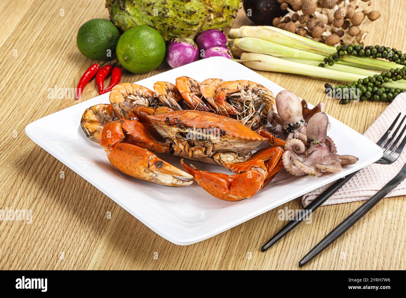 Luxury seafood mix - crab, tiger prawn, octopus Stock Photo - Alamy